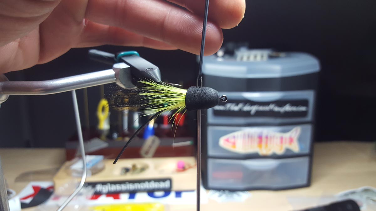 How to Tie the Sneaky Pete Pattern - The Wade